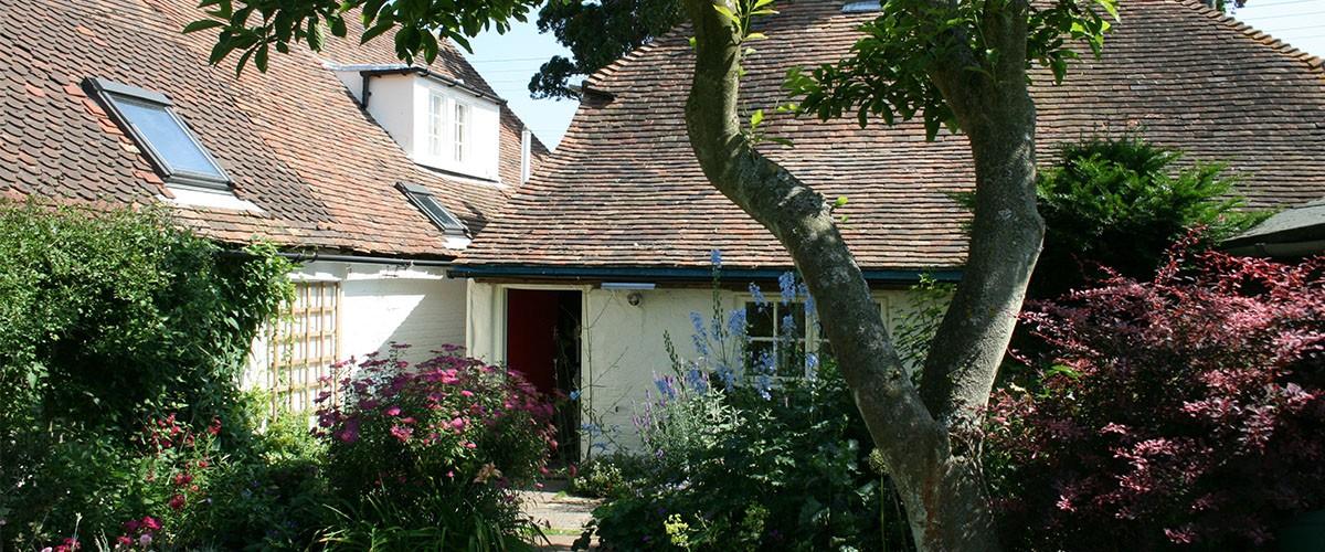 Box Cottage - Mulberry Cottage | Place to stay in Kent - Visit Swale