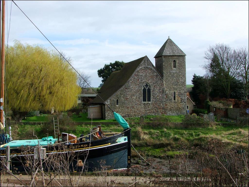 Ritchie's Rambles - Lower Halstow (4km / 2.5 miles) - Visit Swale